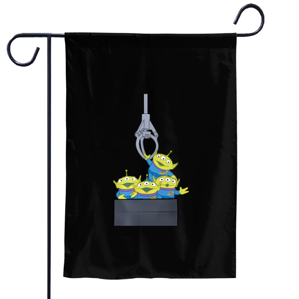 Disney Pixar Toy Story Aliens Claw Machine Pocket House Flags | ID ...