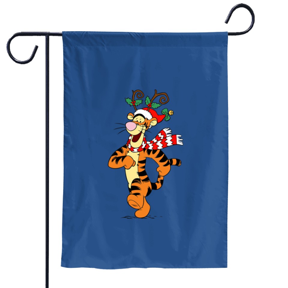 Tigger Christmas Garden Flags, Disney Tigger Garden Flags, Winnie The ...