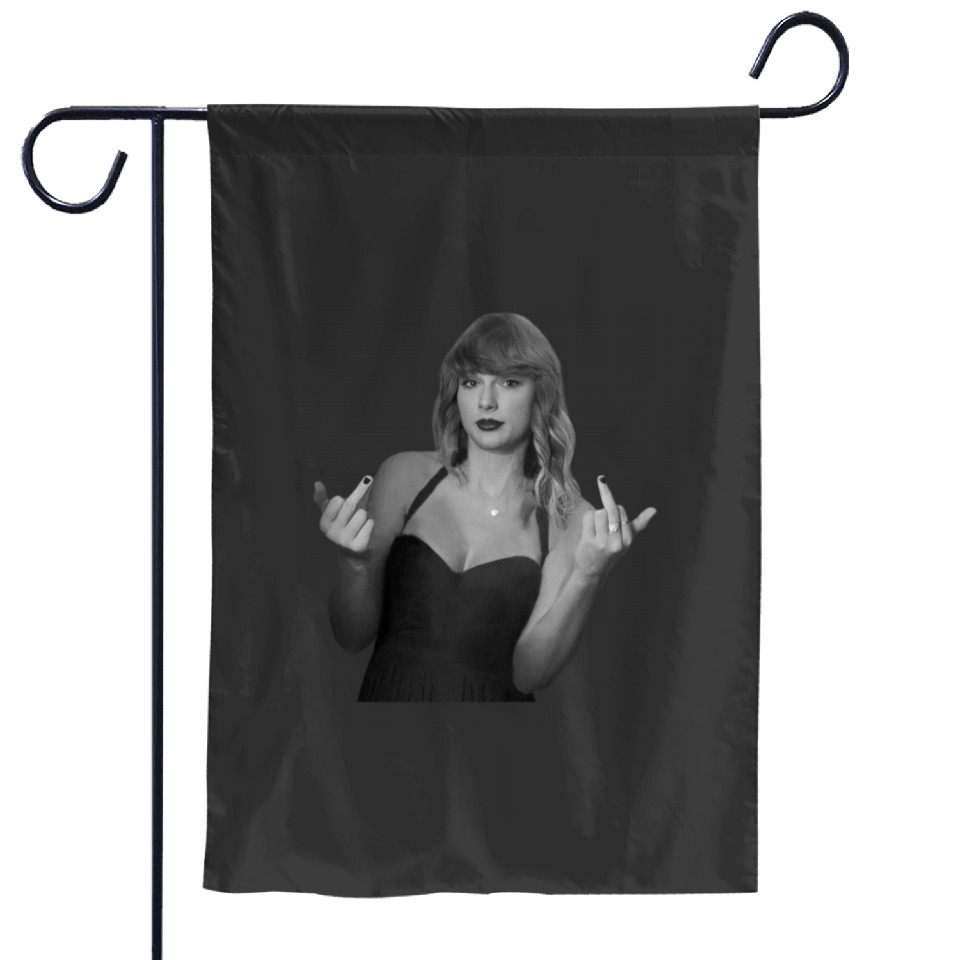Taylor Middle Finger Garden Flags, Taylor version Garden Flags | ID ...