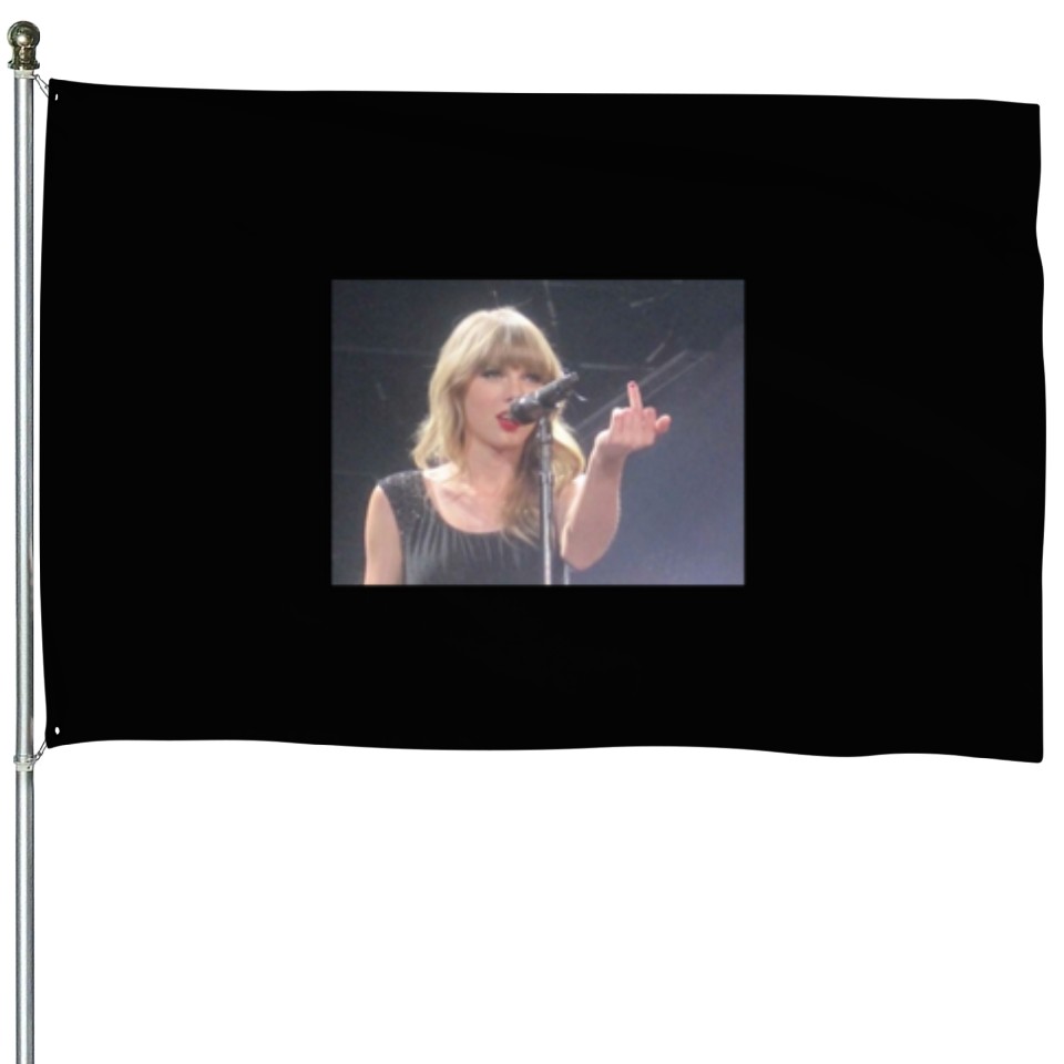 Taylor middle finger meme House Flags | ID 23187197 by Bruno Da silva ...